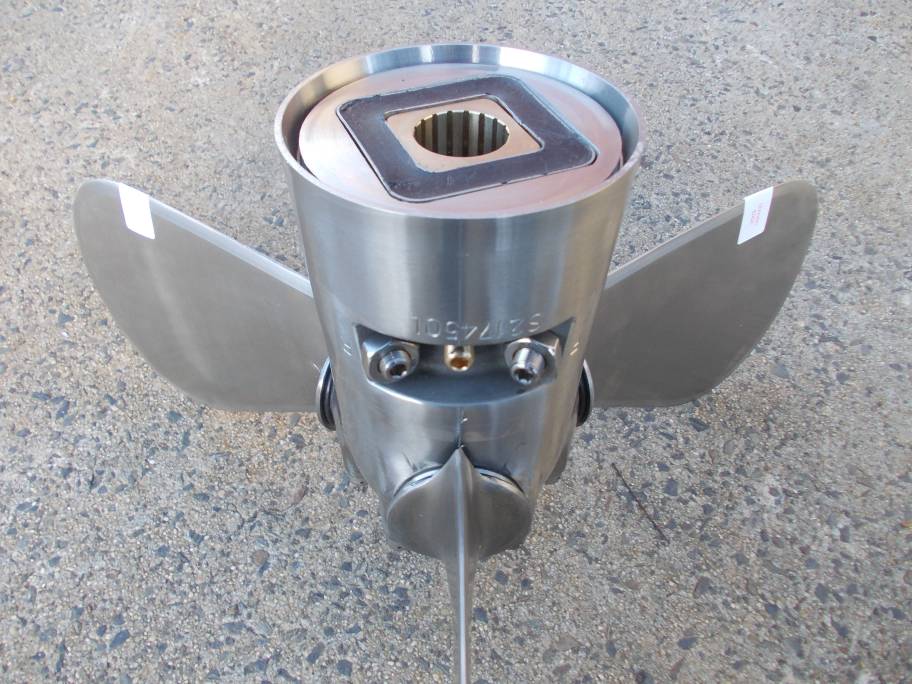 Seahawk Low Drag Feathering and Folding Stainless Steel Sailboat Propellers
