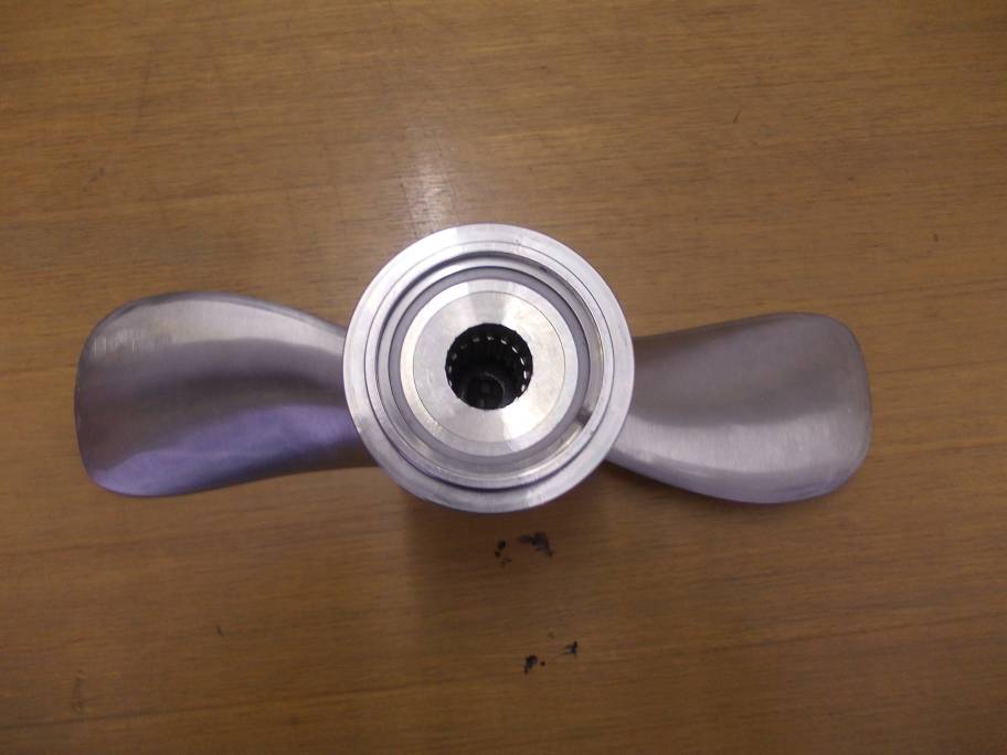 Seahawk Low Drag Feathering and Folding Stainless Steel Sailboat Propellers